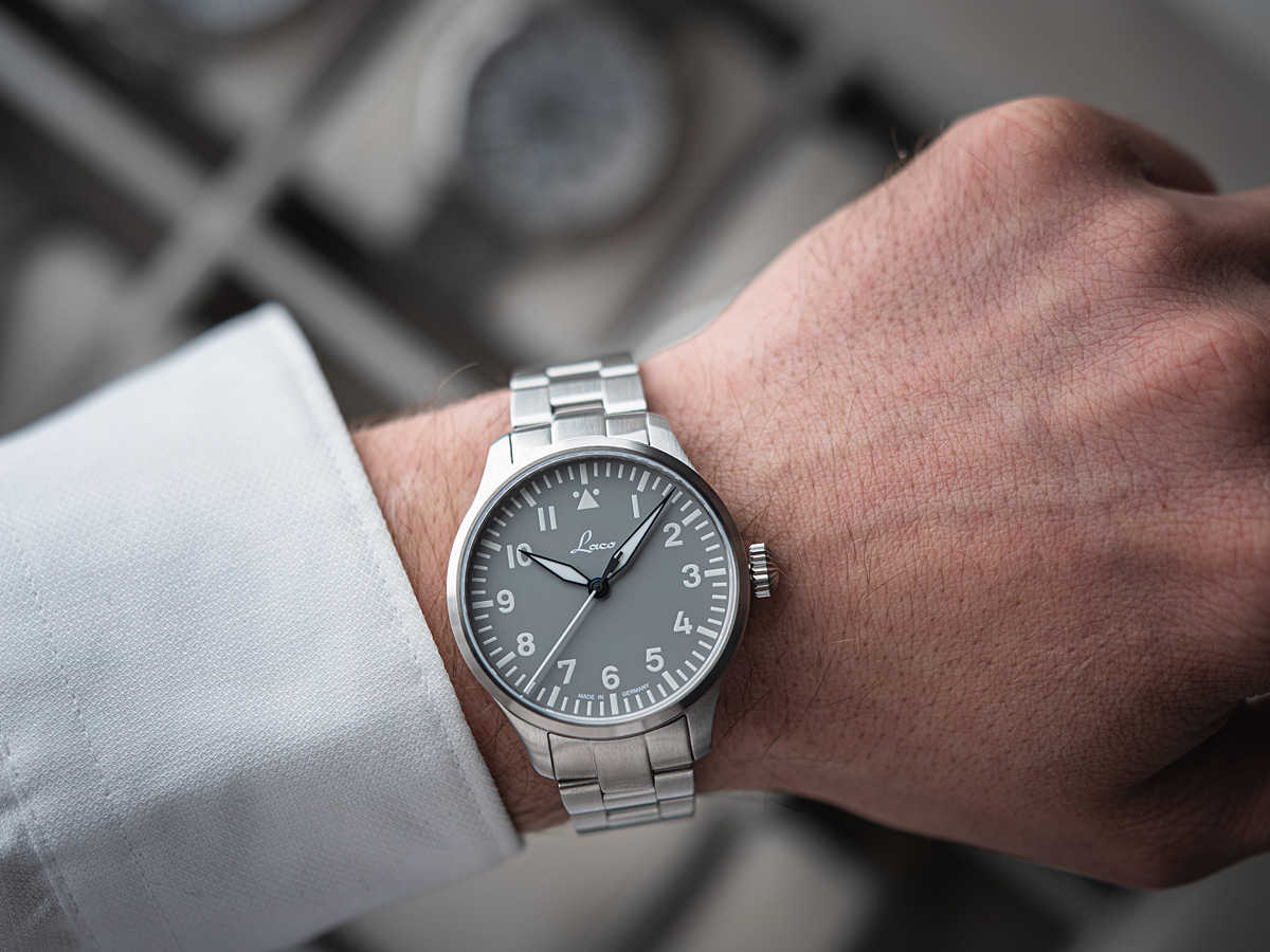 Pilot Watches BASIC by Laco Watches | Model Augsburg Grau 39 MB