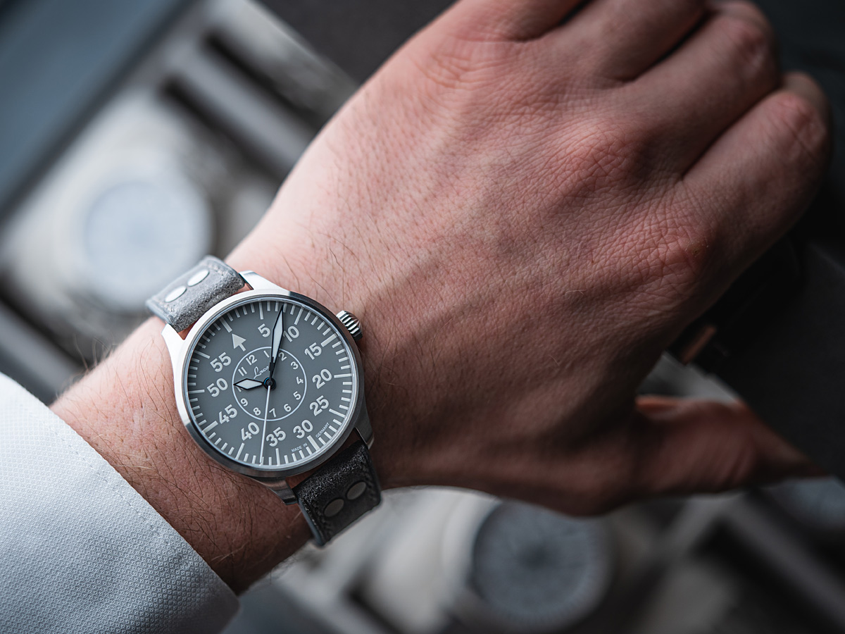 Pilot Watches BASIC by Laco Watches | Model Aachen Grau 39