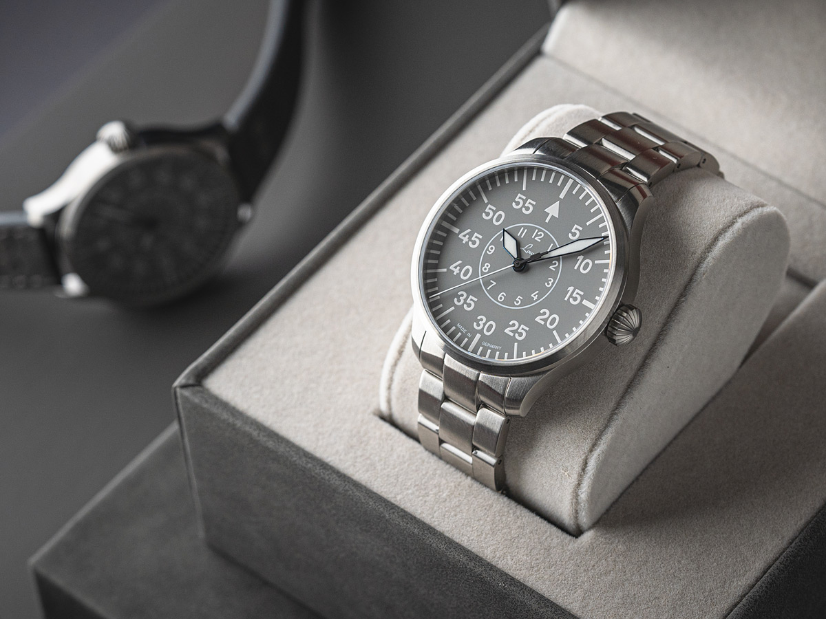 Fliegeruhr BASIS von Laco Uhren | Modell Aachen Grau 42 MB