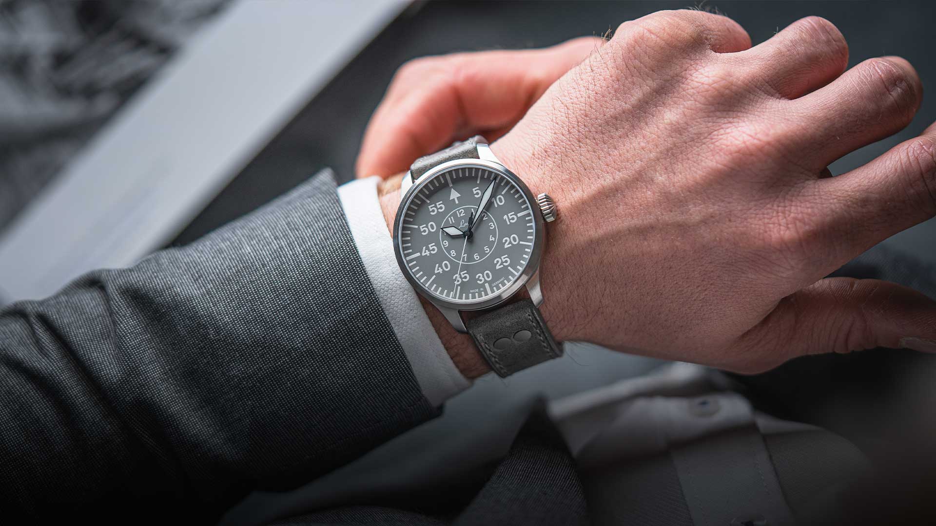 Pilot Watches BASIC by Laco Watches | Model Aachen Grau 42