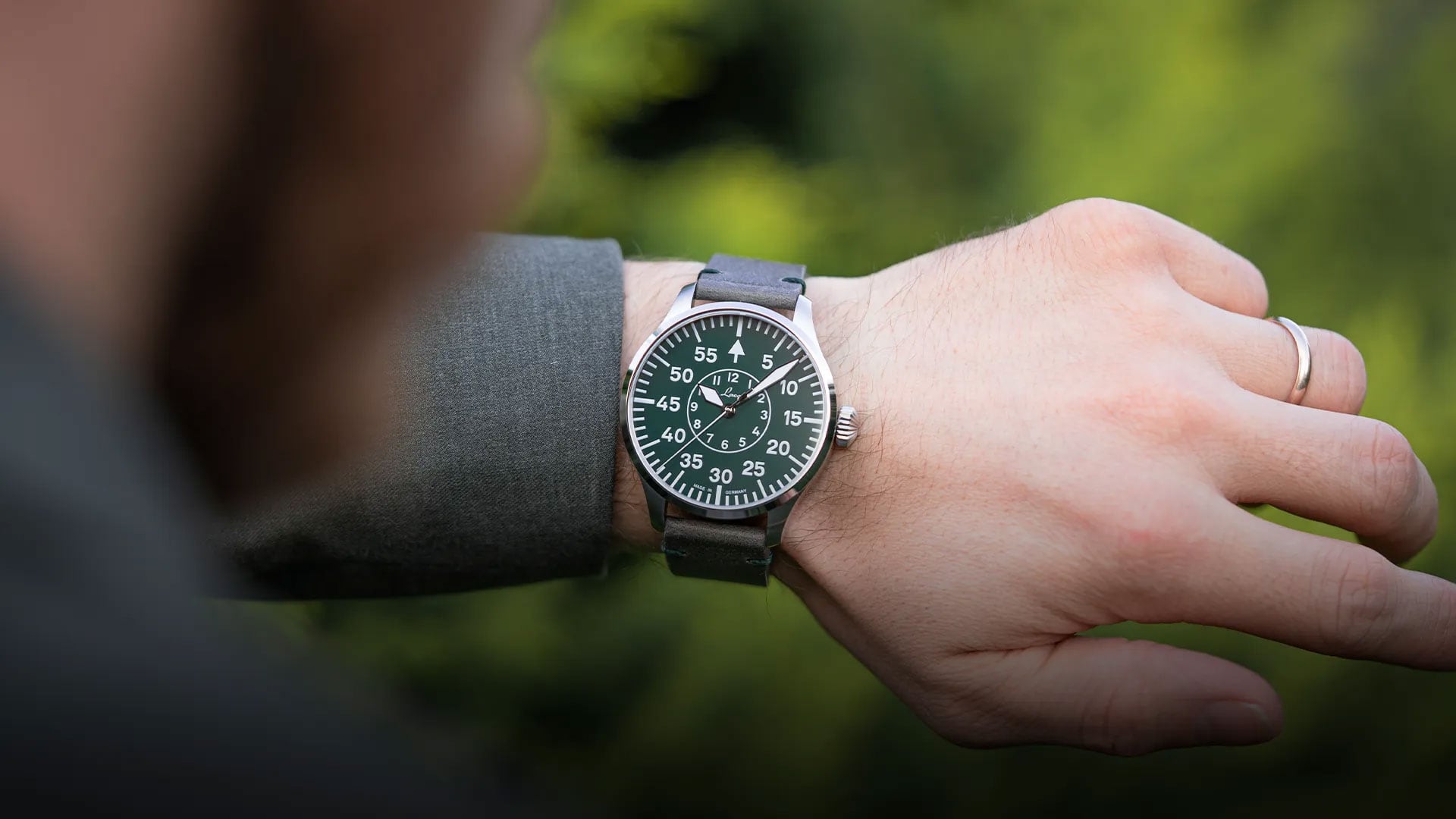 Fliegeruhr BASIS von Laco Uhren | Modell Aachen Grün 42